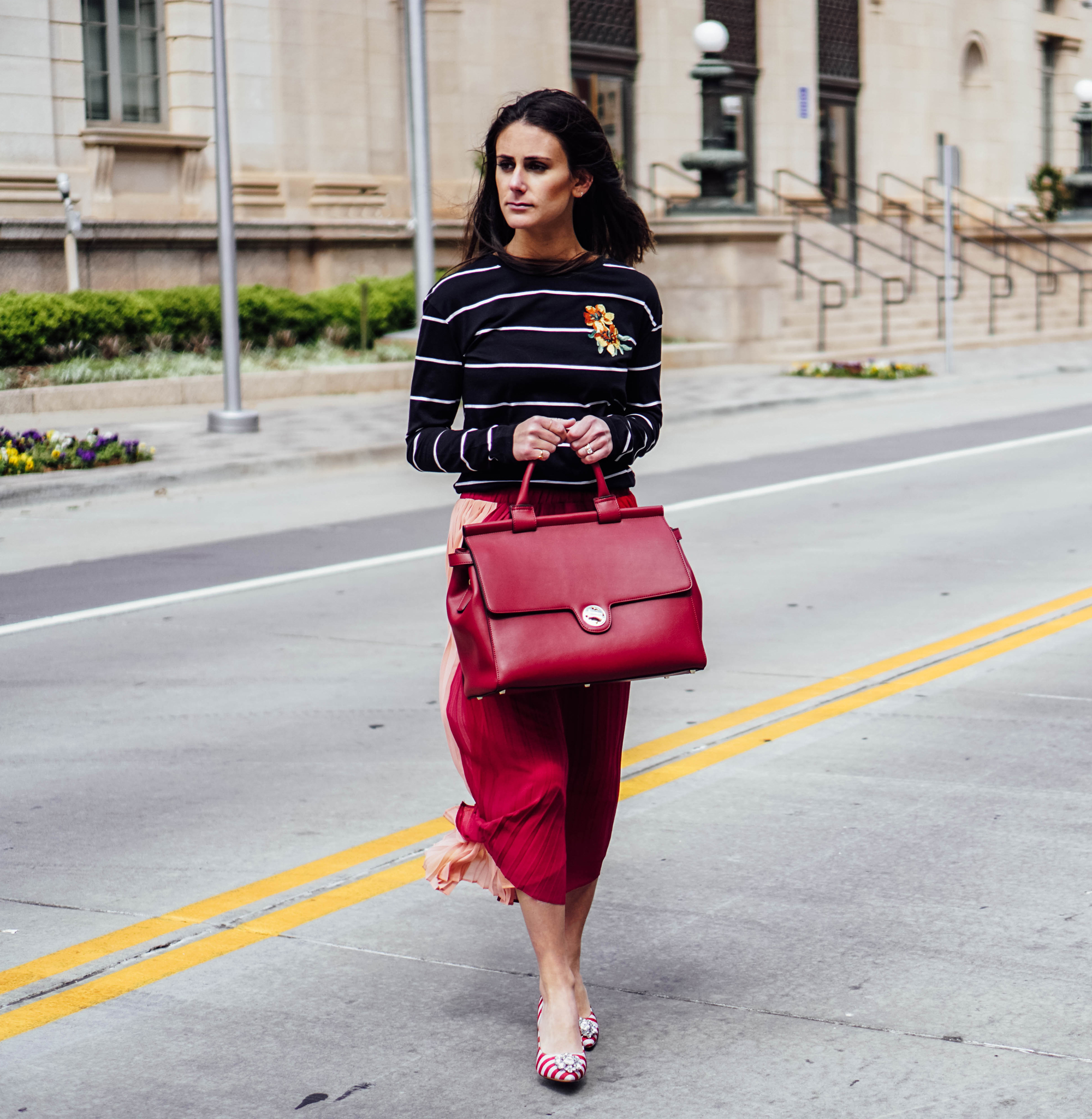 The Perfect Work Bag + JEMMA Giveaway - The Dandy Liar | Fashion ...