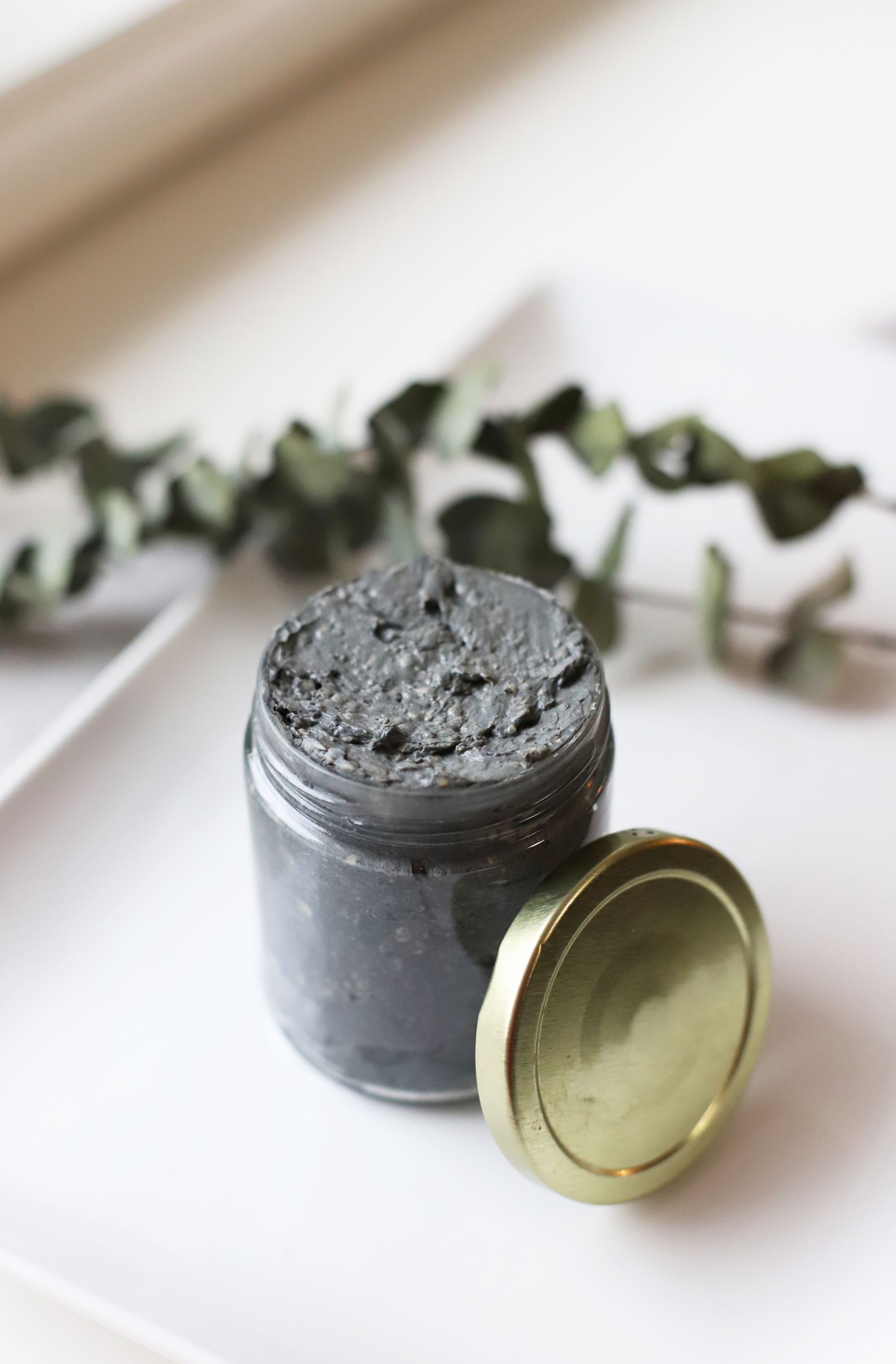 DIY GLAMGLOW MASK - The Dandy Liar | Fashion & Style Blog